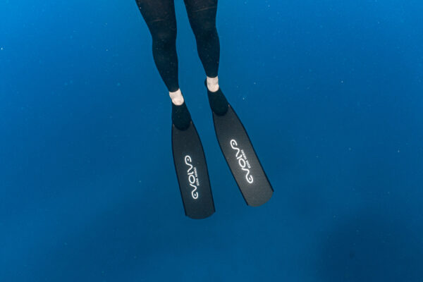 Freediving Evolved（二）設計革命－Evolve Apnea全套裝備評測 - 女子的海Ms.Ocean